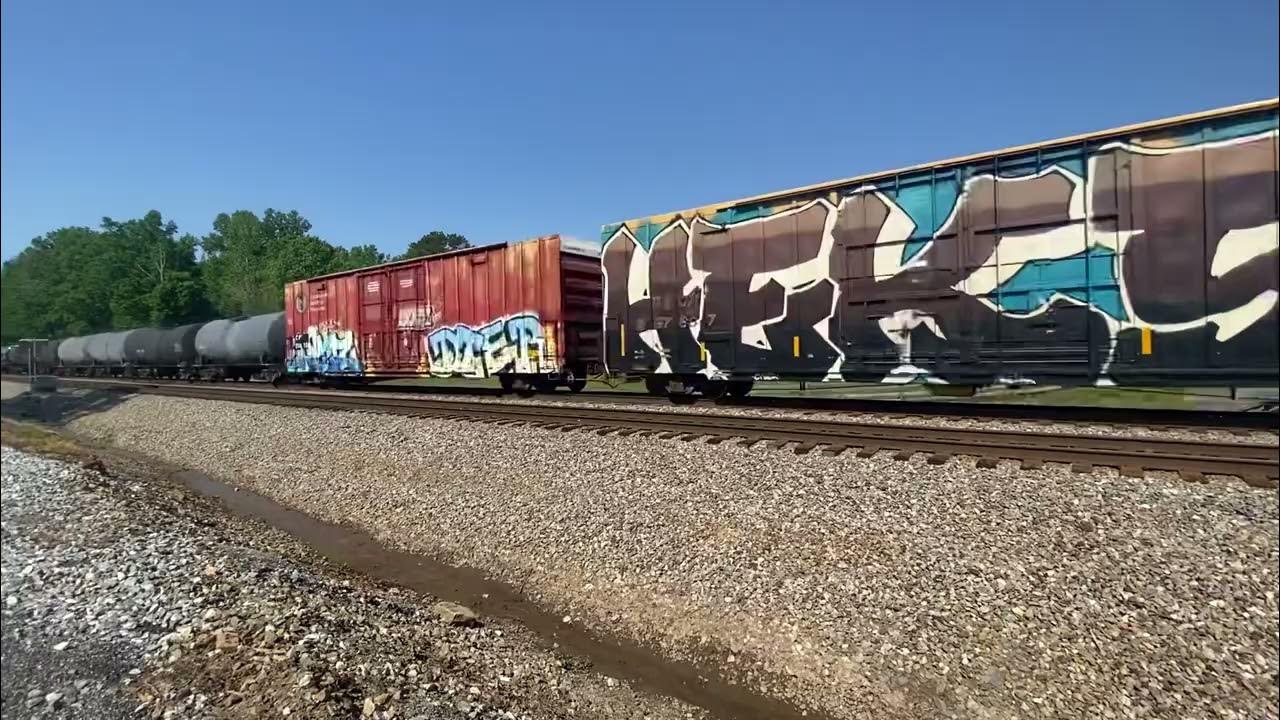 NS 9921 leads NS 178 with an amazing RS5T horn show with UP 3rd - YouTube