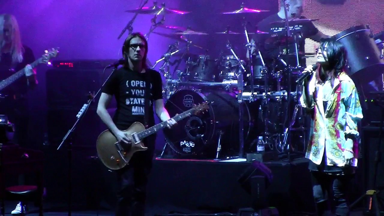 Steven Wilson - Routine - Palais des Congres Paris 02 feb 2016 - YouTube