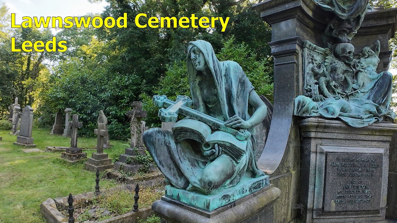 Leeds Lawnswood Cemetery, UK: Amazing statues and the remarkable ...