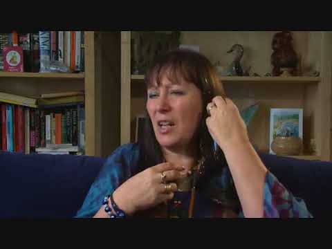 Seership and Psychic Readings Barbara Meiklejohn Free - YouTube
