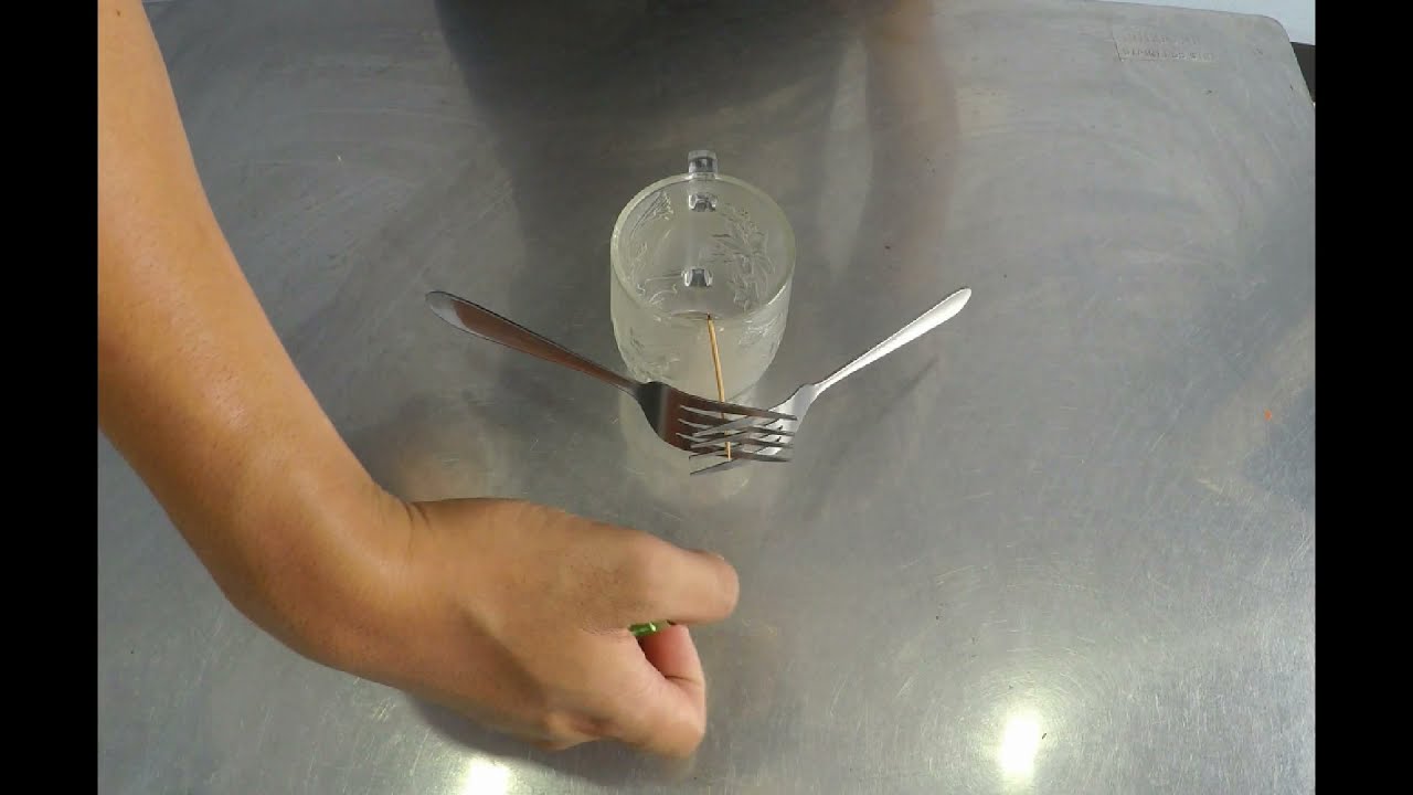 How to do Balancing Utensils Experiment | KUYA BONG Stories - YouTube