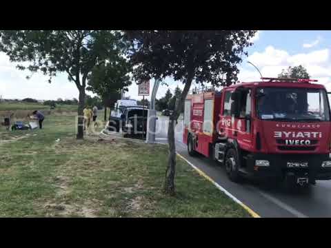 Gurbetçi aile Edirne Atatürk bulvarında seyir halindeyken klimayı açması sonucu motordan alevler