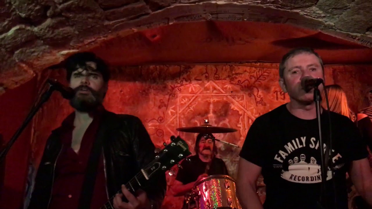 Bonzos - Bonzo girl (Family Spree 1º aniversario, La Tetería - Úbeda ...
