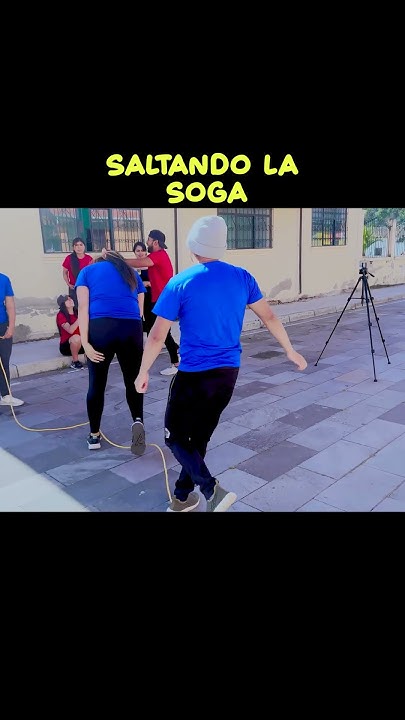 Juego del salto en soga! Nueva integrante del Equipo rojo! - YouTube