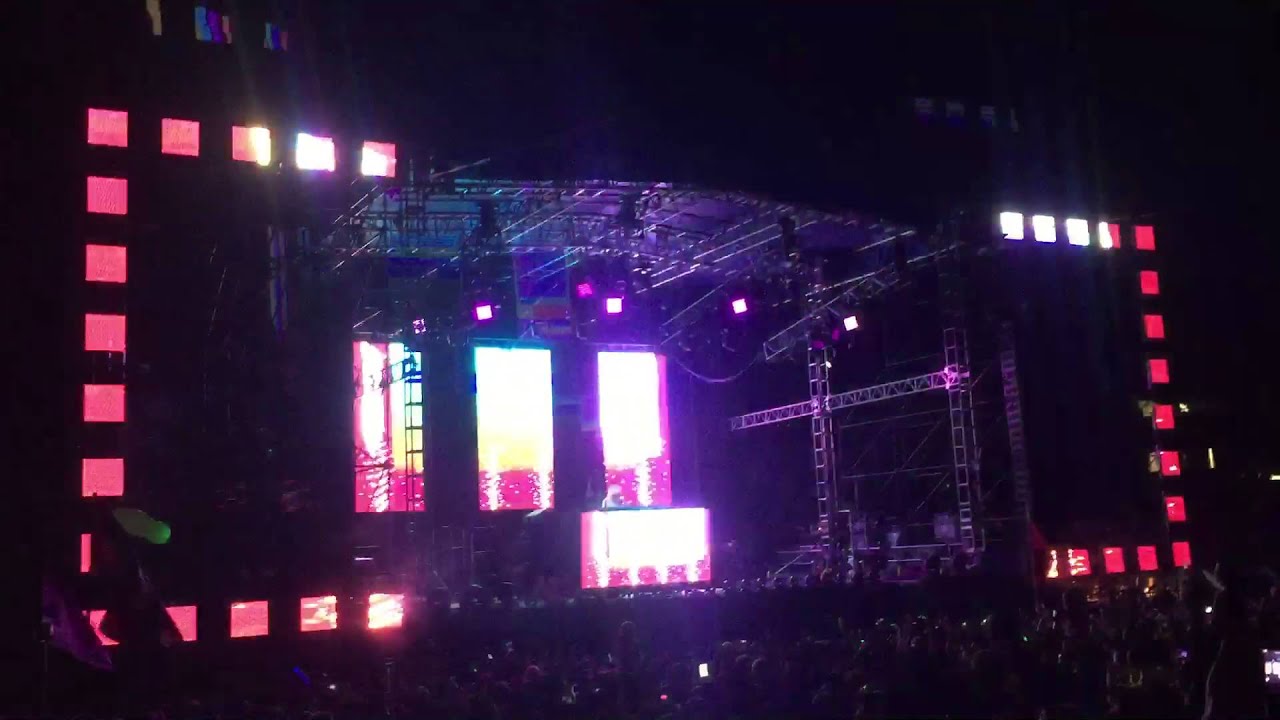 Dj marshmello at ume south padre island March 2016 - YouTube