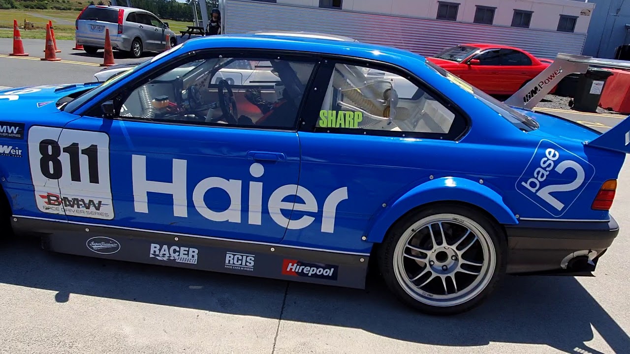 Andrew Sharp BMW Race Driver Series Open 2 Litre class - YouTube