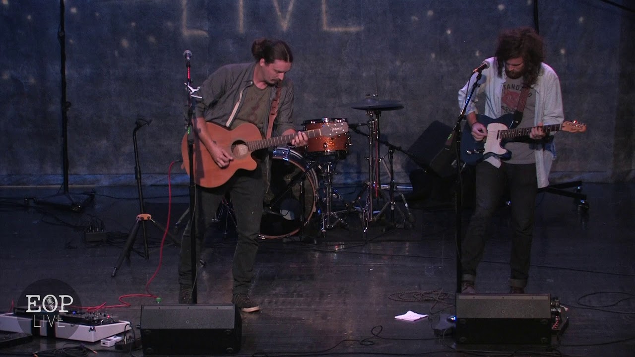 Caleb Elliott "Makes Me Wonder" @ Eddie Owen Presents - YouTube