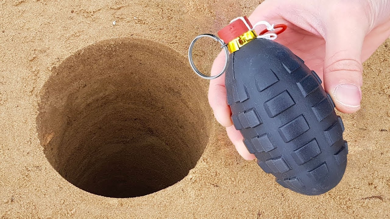 Hole Vs Cylinder Bomb YouTube hole-vs-cylinder-bomb-youtube