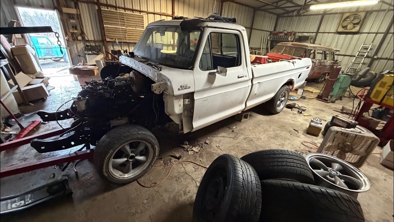 79 f100 crown Vic swap part 2 - YouTube