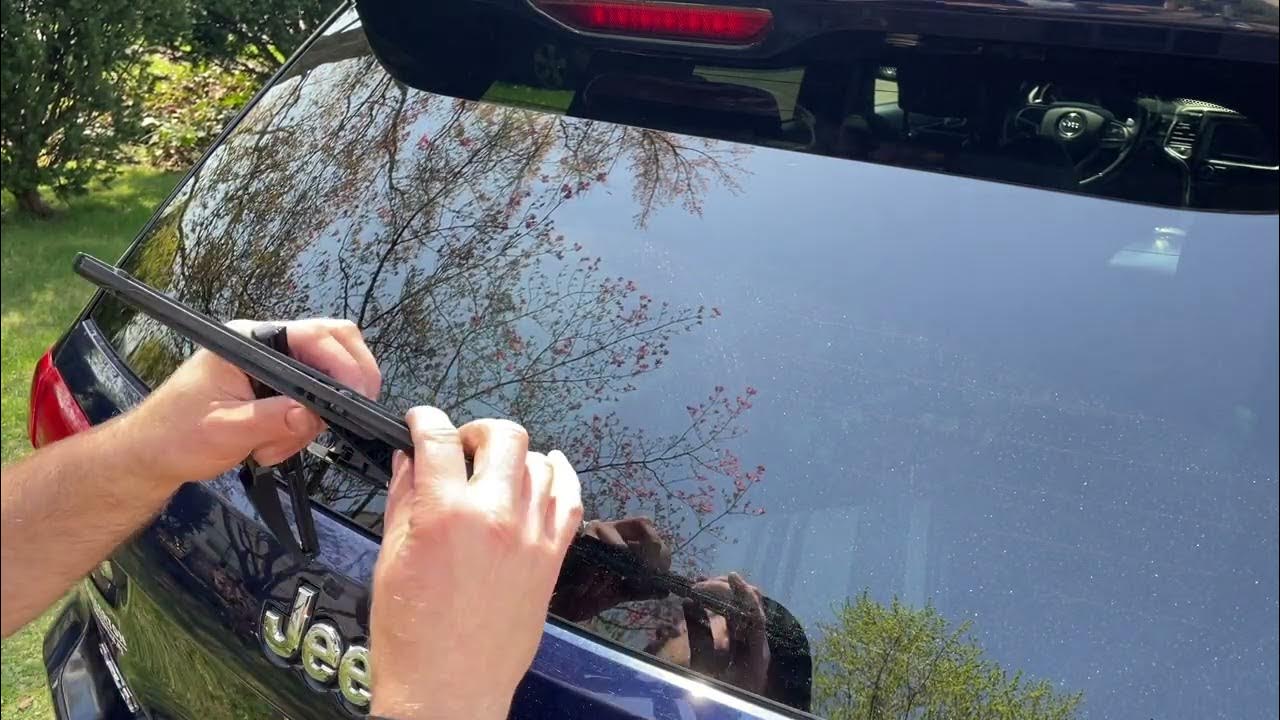 How To Replace REAR Windshield Wiper on a 2014 Jeep Grand Cherokee (2011-2022) - YouTube