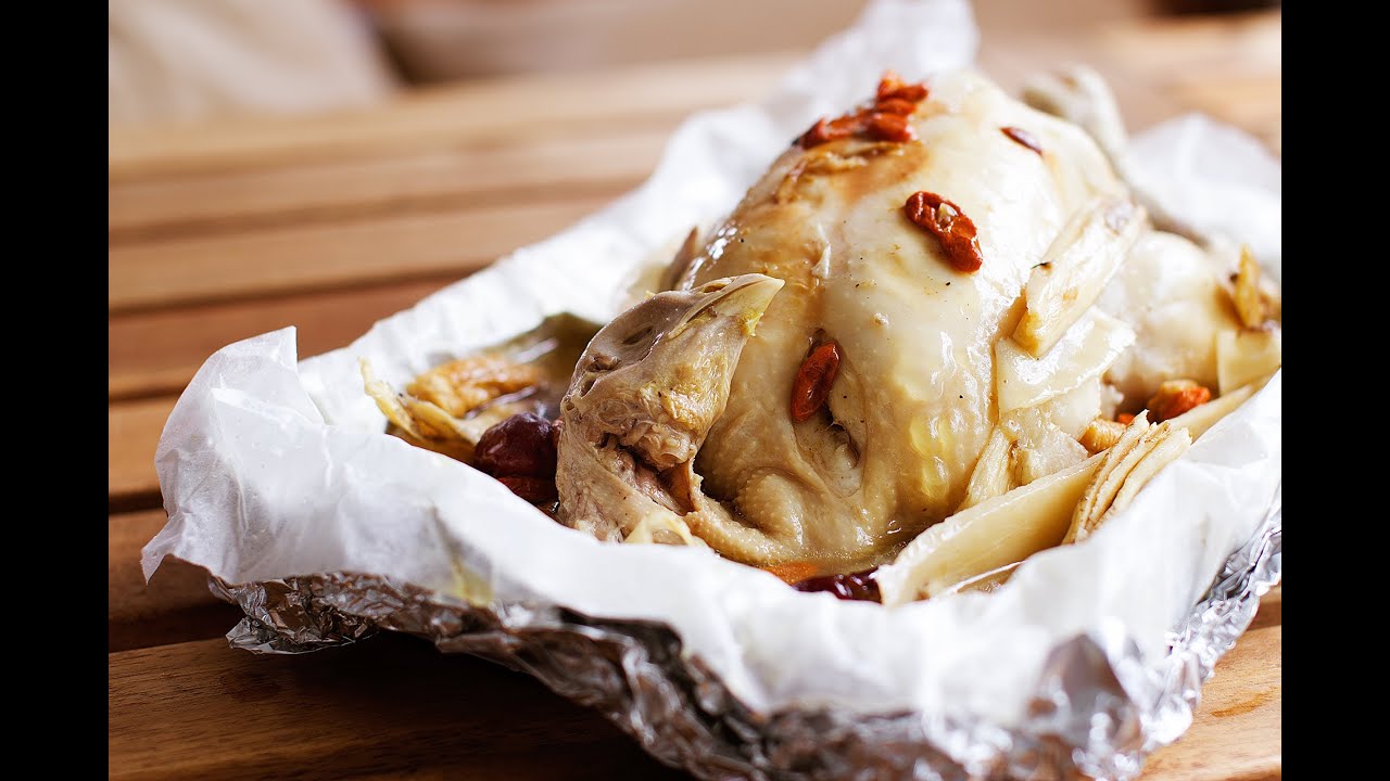 Herbal Emperor Chicken 药材皇帝鸡 - YouTube