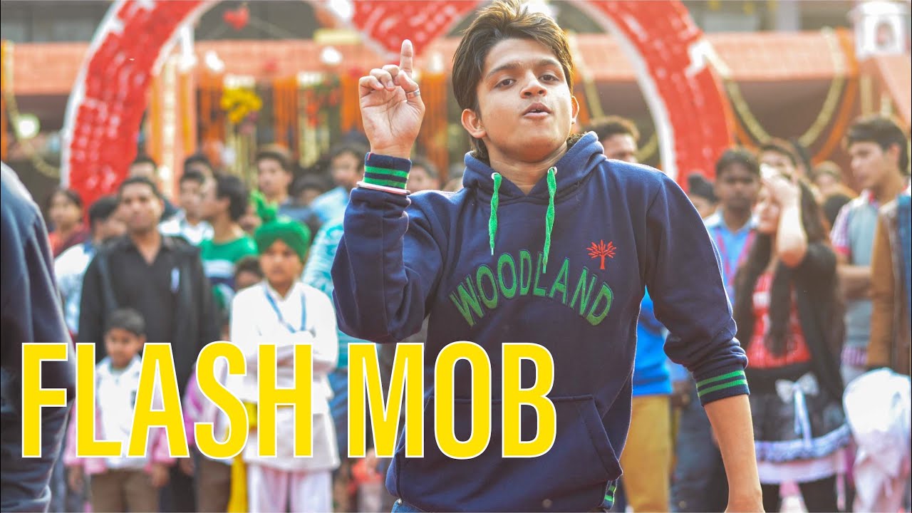 Flash Mob | Dance | in Taj Mahotsava | Mysterious Mobbers | Agra ...