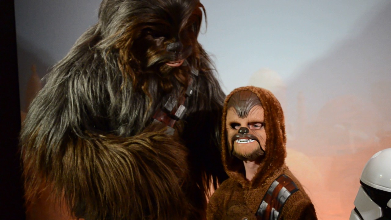 Real Wookiee hug - YouTube