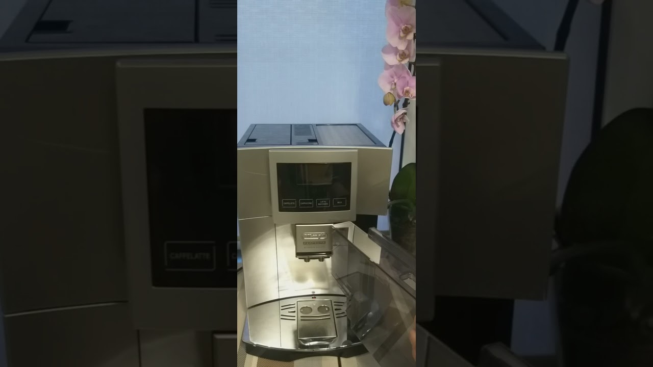 Автоматична кавоварка Delonghi Perfecta Cappuccino Graphic Touch ESAM ...