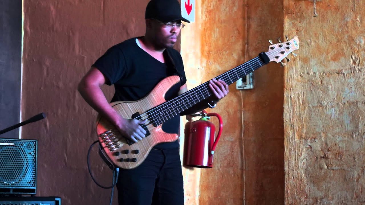 Prince Bulo Bass Solo (BAT Centre Durban, 2013) - YouTube