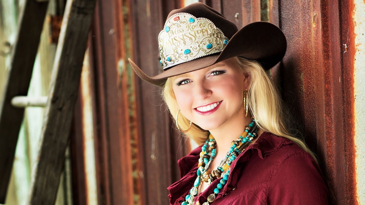 Miss Rodeo America - Dixie National Rodeo 2014 - YouTube