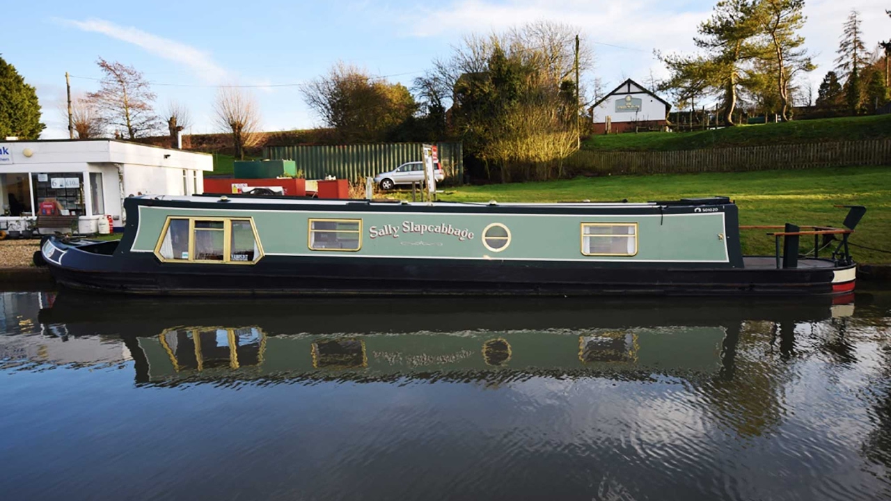 Sally Slapcabbage - SOLD - YouTube