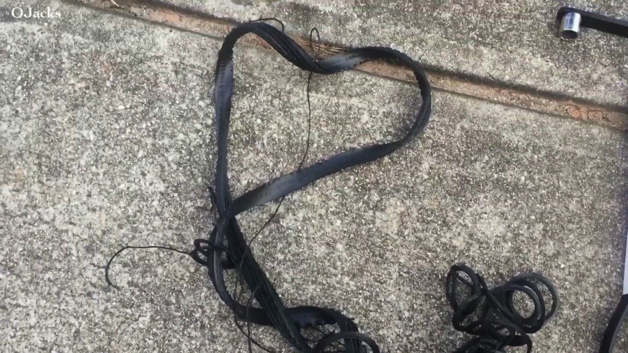 Replacing Serpentine Belt on CLS500 Mercedes - YouTube