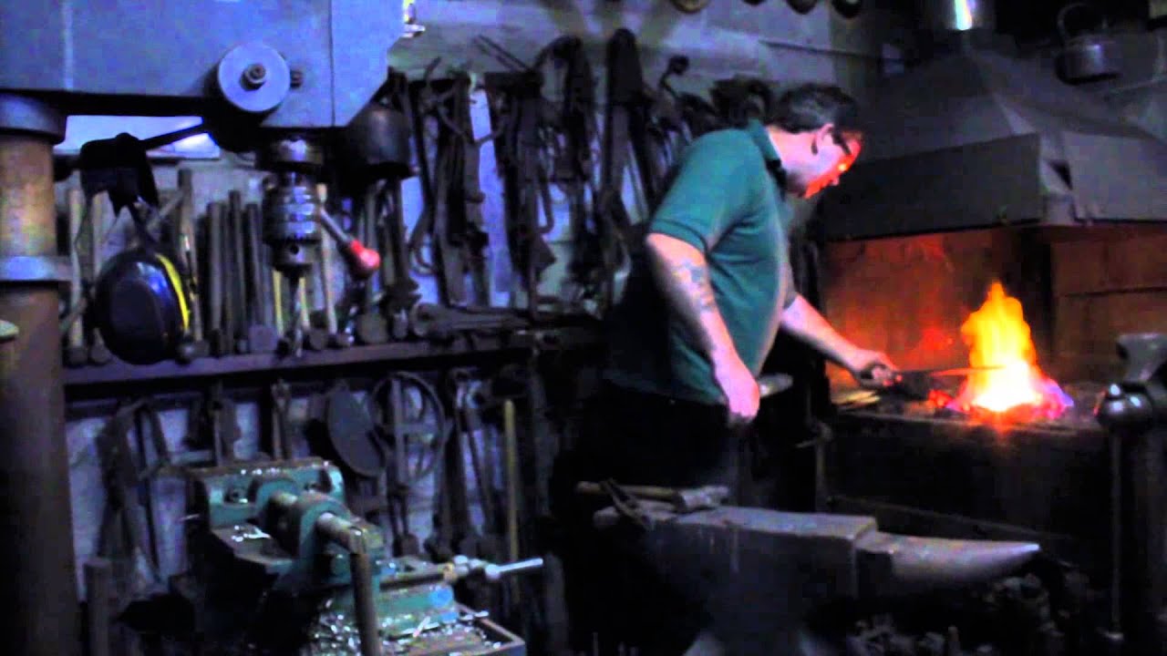 Simon Grant-Jones - Blacksmith - YouTube