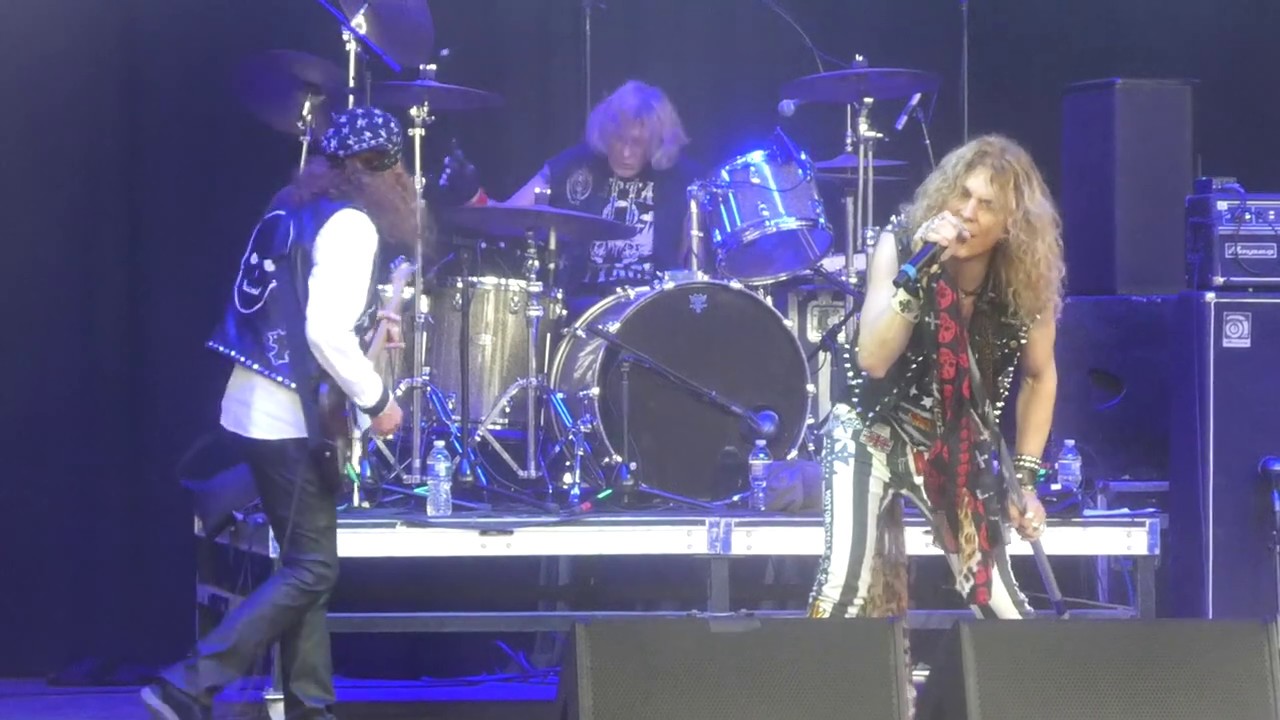 "Keith St John Hugs Steven Adler & Love" Kingdom Come@M3 Festival ...