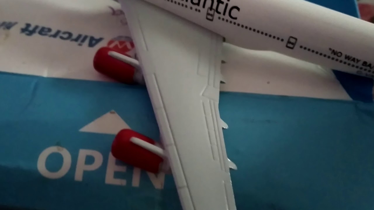 Aircraft Model Virgin atlantic Toy - YouTube
