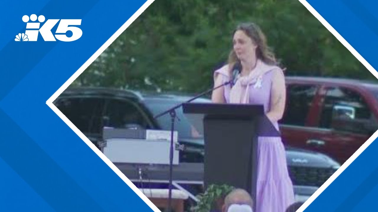 Whitney Decker speaks at daughters' memorial in Wenatchee - YouTube