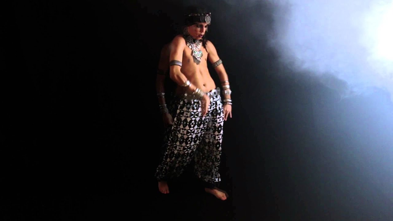 Ímpeto Tribal Fusion por Lukas Oliver - Amon Tobin Big Furry Head - YouTube