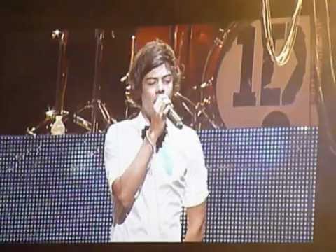 One Direction - The boys saying thank you and goodbye - Orlando - June ...