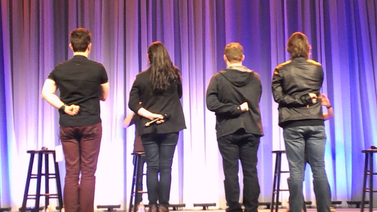Attack on Titan salute lead by English cast - YouTube