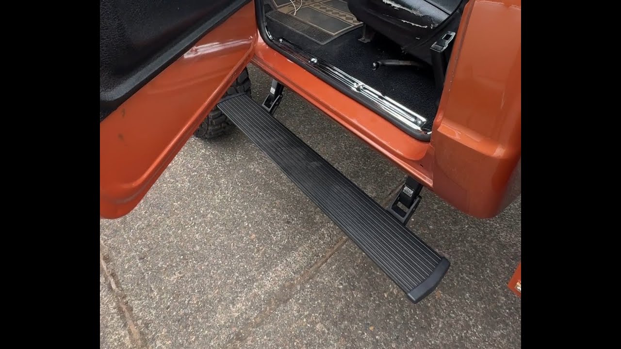 Engineered Vintage Amp Steps Mount for 1967- 1972 Chevy Truck, Suburban ...