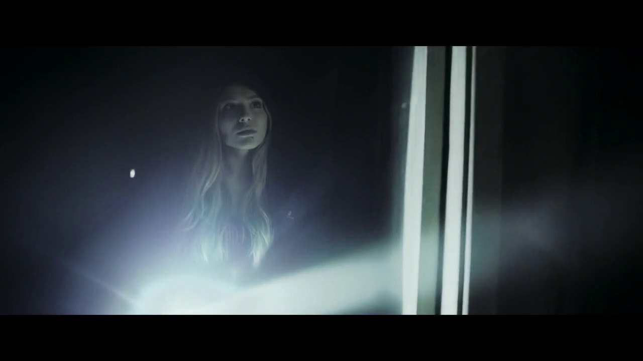 Трейлер ALIVE - YouTube