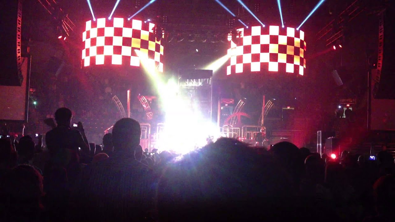 RED - Winter Jam 2013 Reading Pa - YouTube
