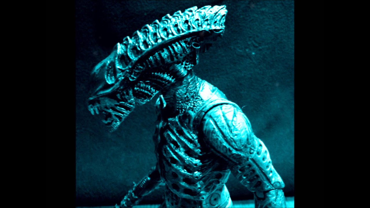 Custom Prometheus Infected Alien Engineer - YouTube