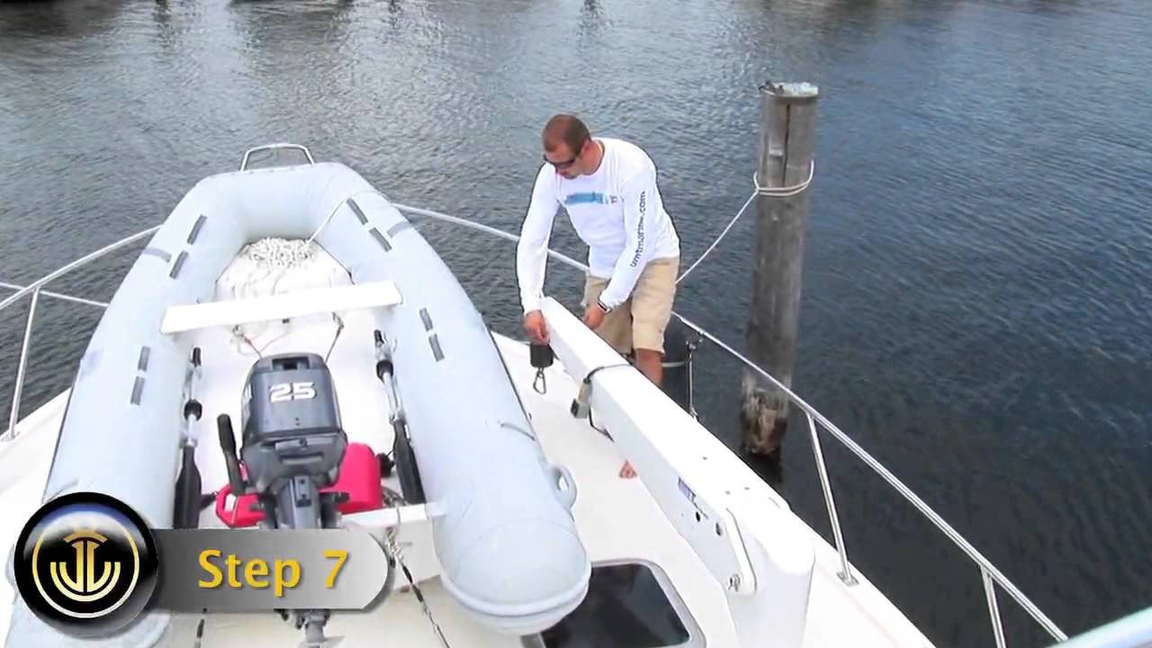 How to Operate UMT MARINE Manual Davit - YouTube