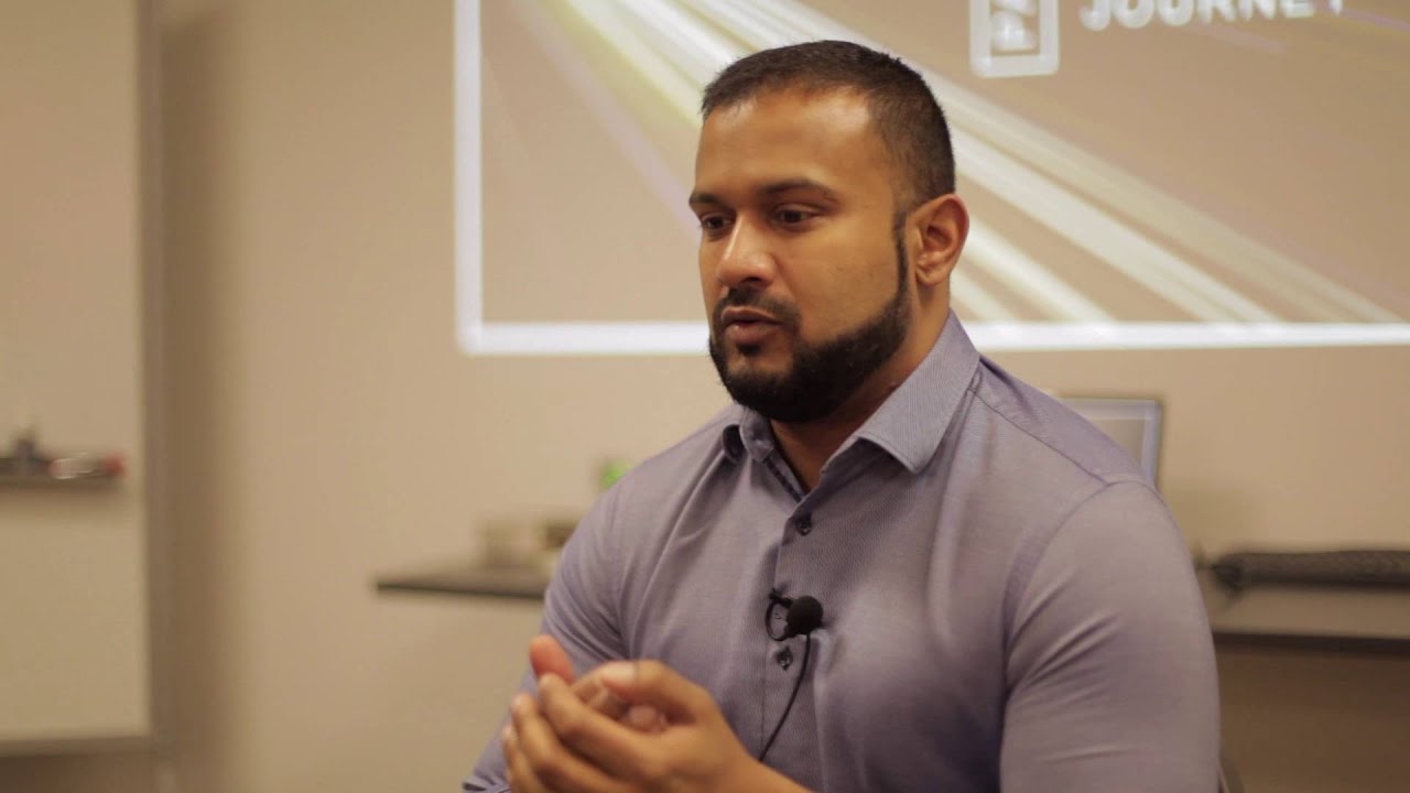 Entrepreneur en résidence: Dax Dasilva, Lightspeed (en anglais) - YouTube