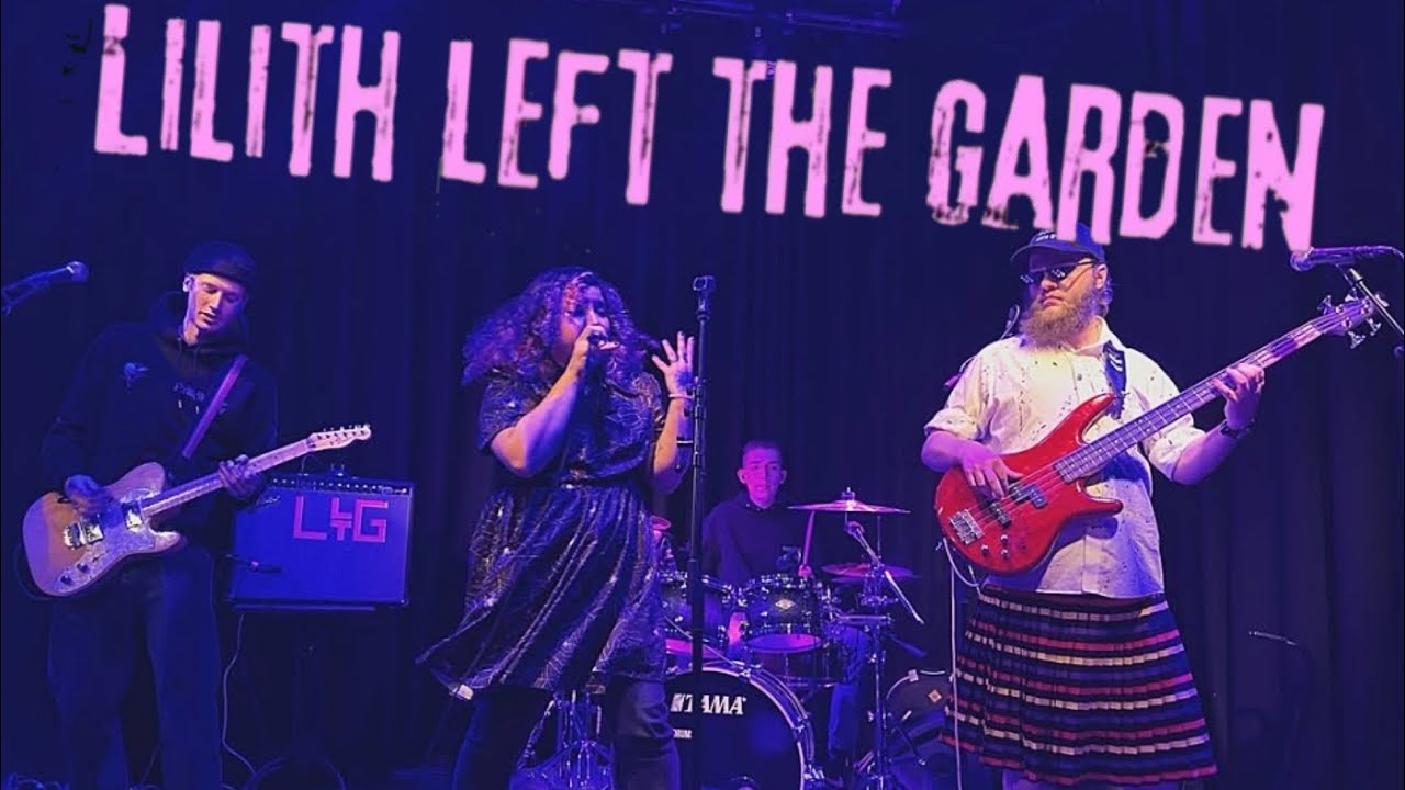 Lilith Left The Garden Popodium Boerderij - YouTube