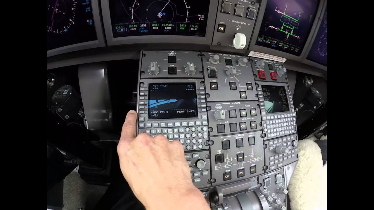 Colllins Proline 21 Adding Airways ,VOR's and Intersections in the box ...