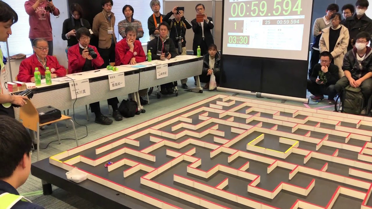 2017 All Japan classic micromouse contest 1st prize-赤い彗星(red comet) by ...