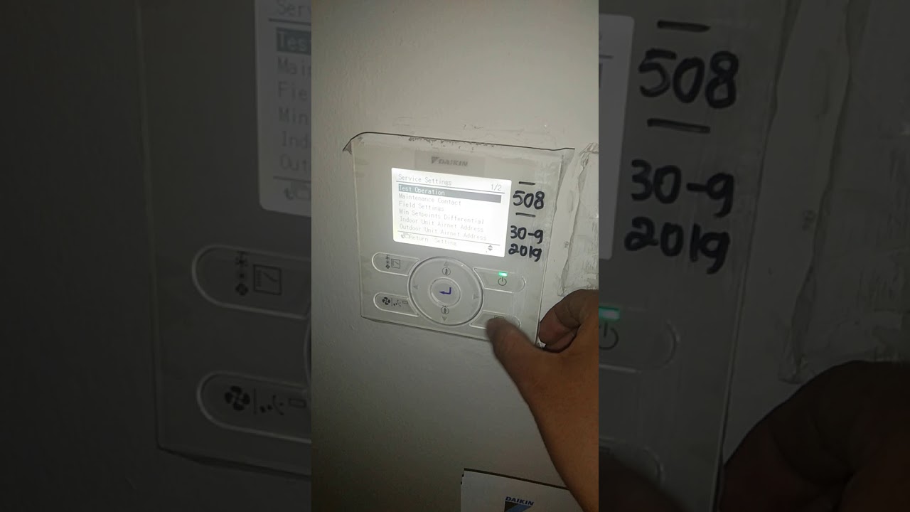 Group address BRC1E63 VRV Daikin - YouTube