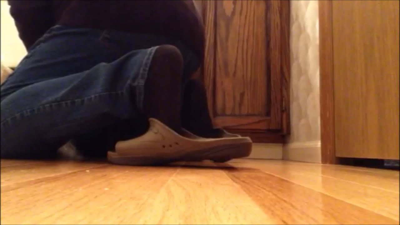 Peanut Scared of Toothbrush - YouTube