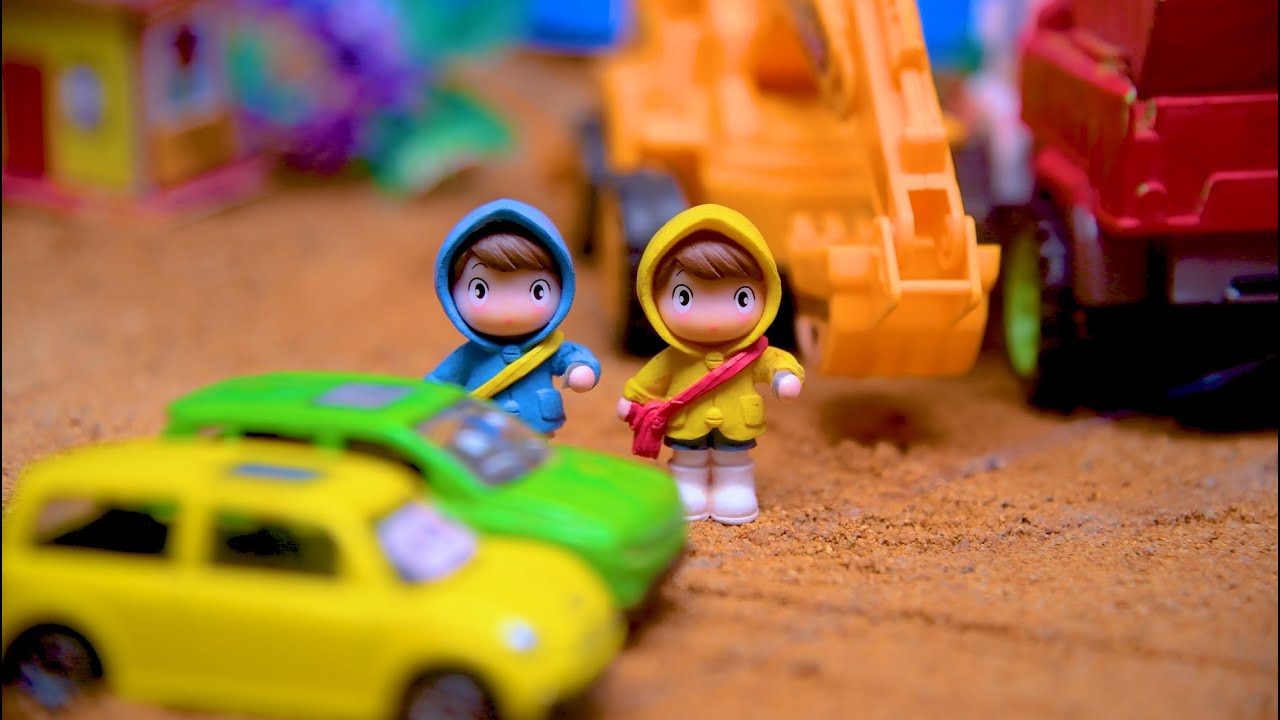 Chittu & Buttu Episode 01 - Rescue the cars from clash | Kids cartoon ...