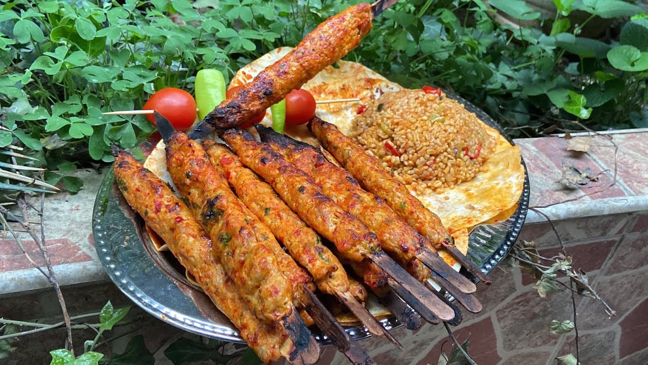 Evde Kebapçı Lezzetinde Tavuk Kebap Menüsü/Tavuk Kebap Eşliğinde ...