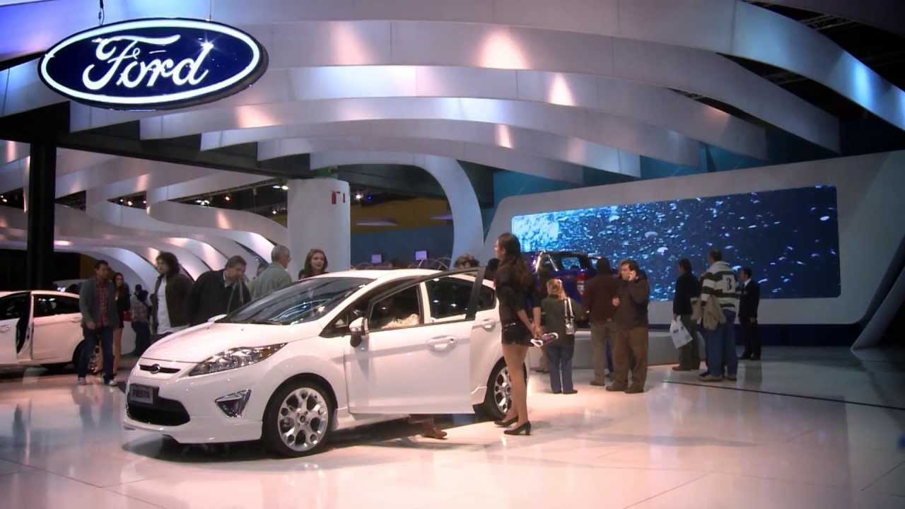 Salon del Automóvil de Argentina 2011 - Promotoras Ford - YouTube