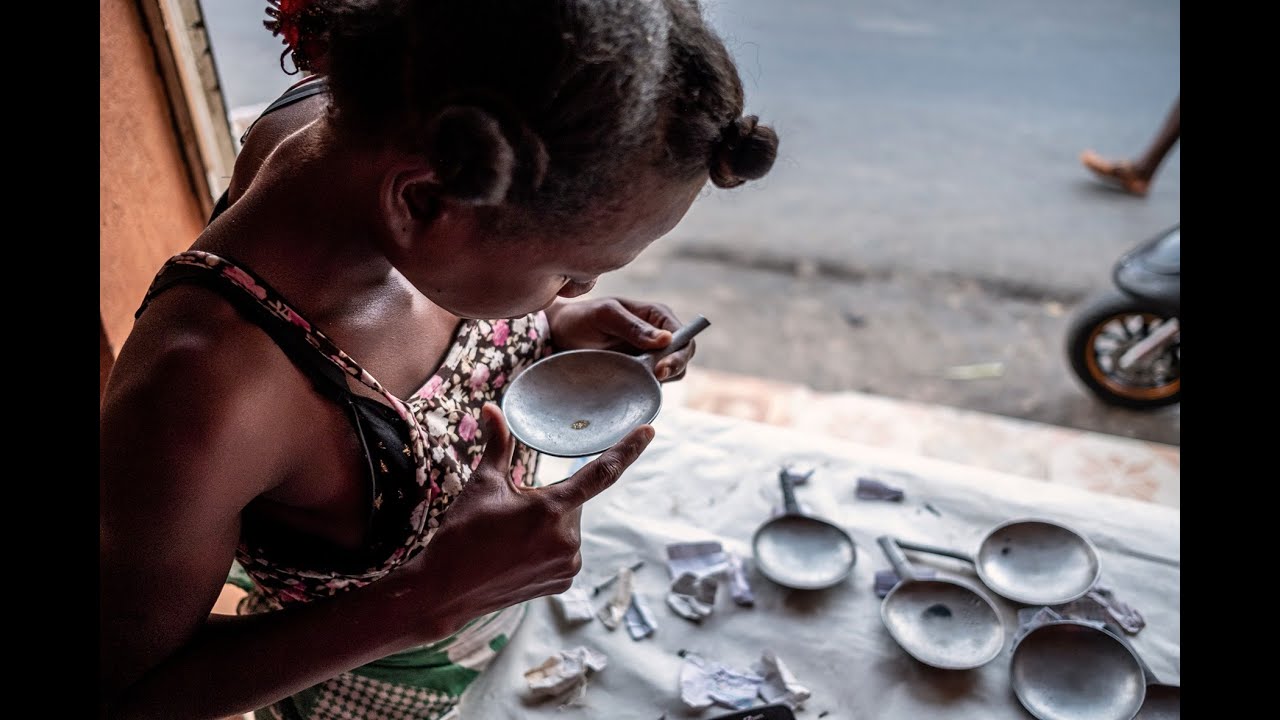 Grand angle – mineurs mineurs - TONI HADDAD – photojournaliste - NC 160 ...