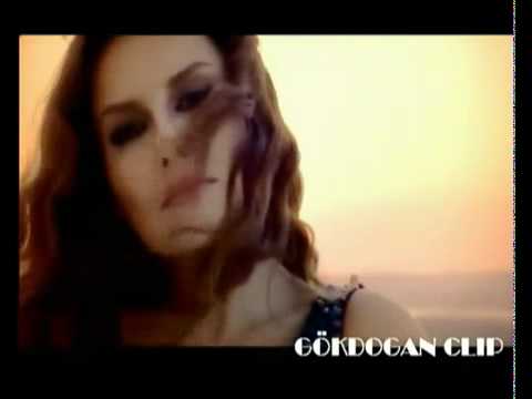 Deniz SekiHayallerim Hayal Oldu 2011 Video Klip.avi