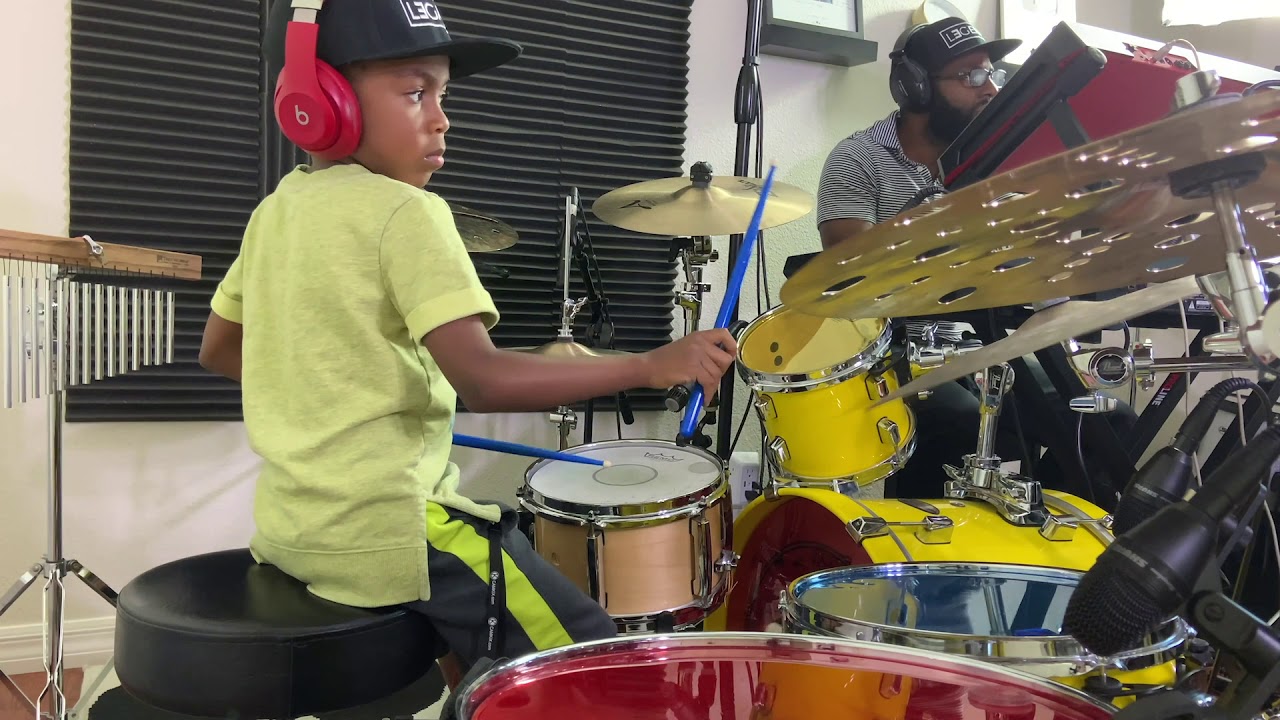 Justin and LJ Wilson Family Jam - YouTube