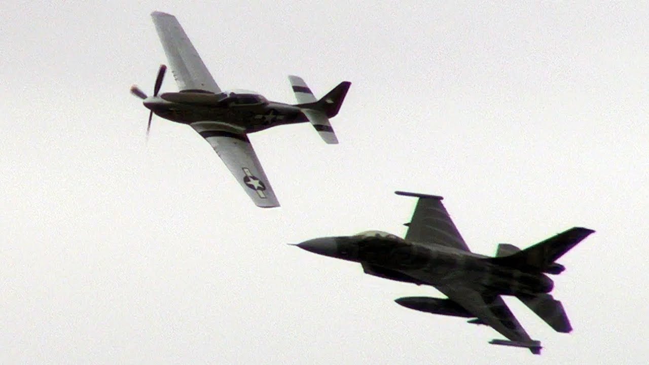 Great sounding P-51 Mustang + F16 display! - YouTube