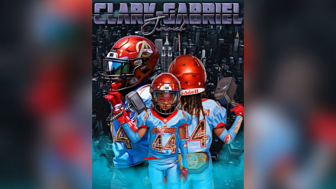 Queens avengers 44 Jeremiah Clark Gabriel takes it 40 Yards on his ...