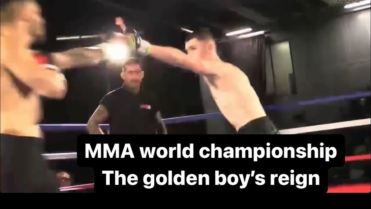 MMA world champion : the golden boy’s victory for the world title - YouTube