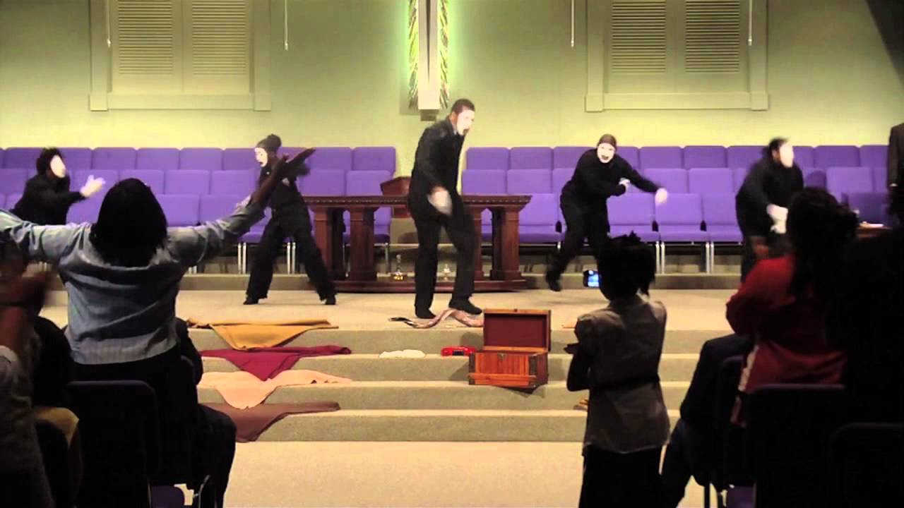 Messengers of Christ Mime Ministry-Take the Limits Off_No Limits - YouTube